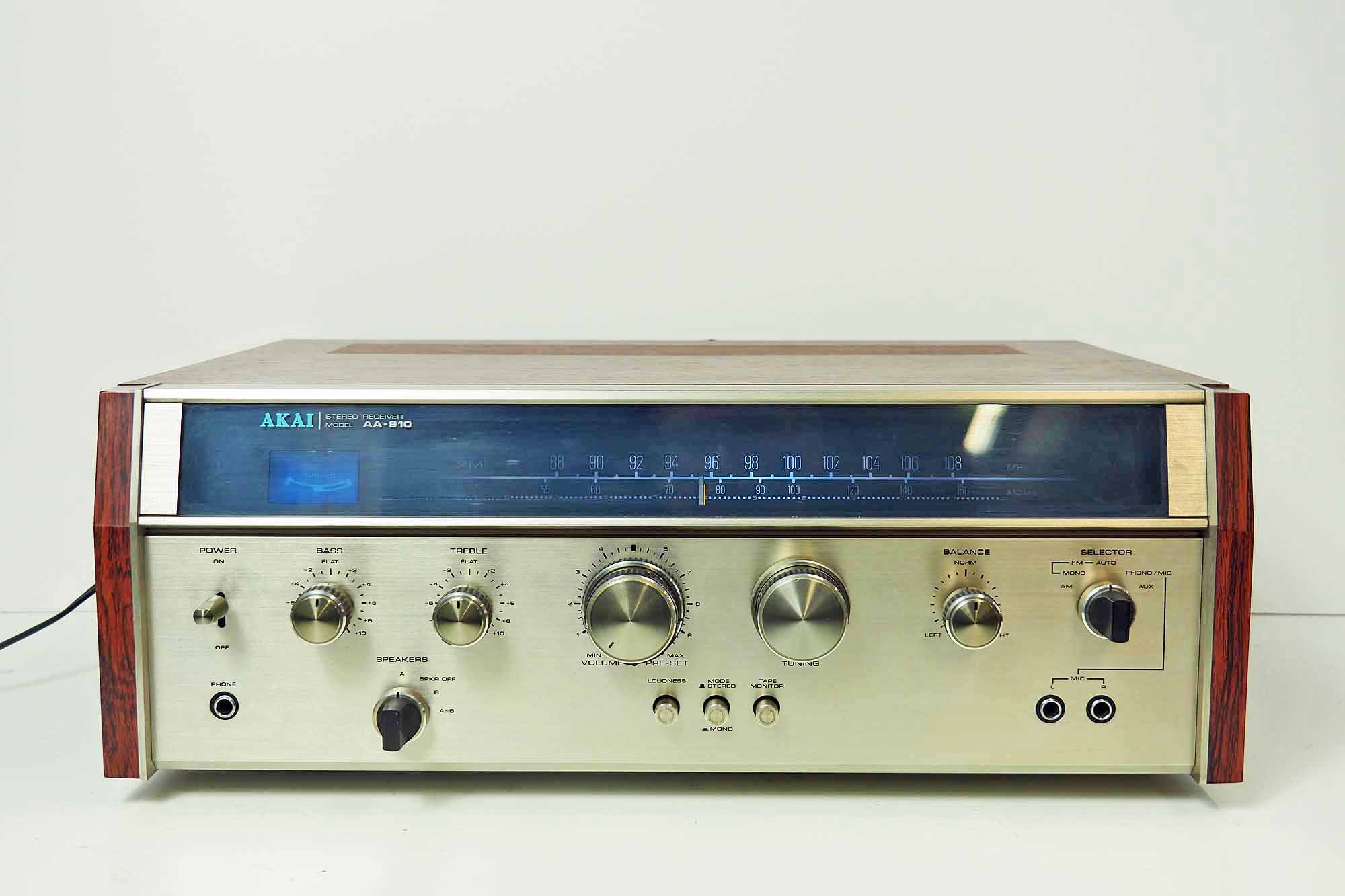 Akai AA-910 – Classic Audio