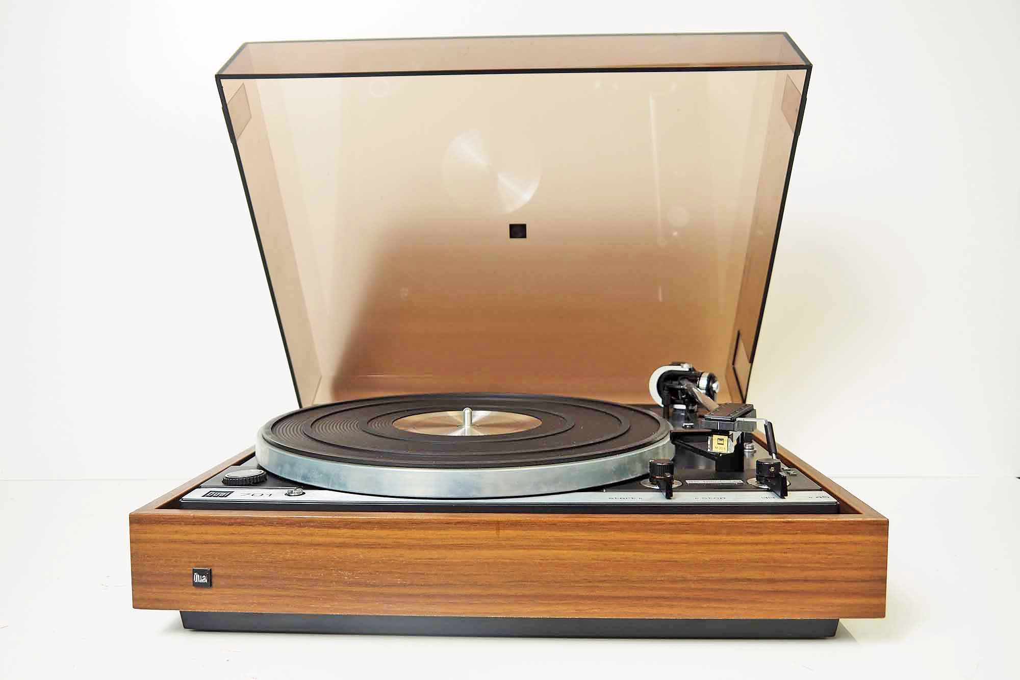 Dual 701 – Classic Audio