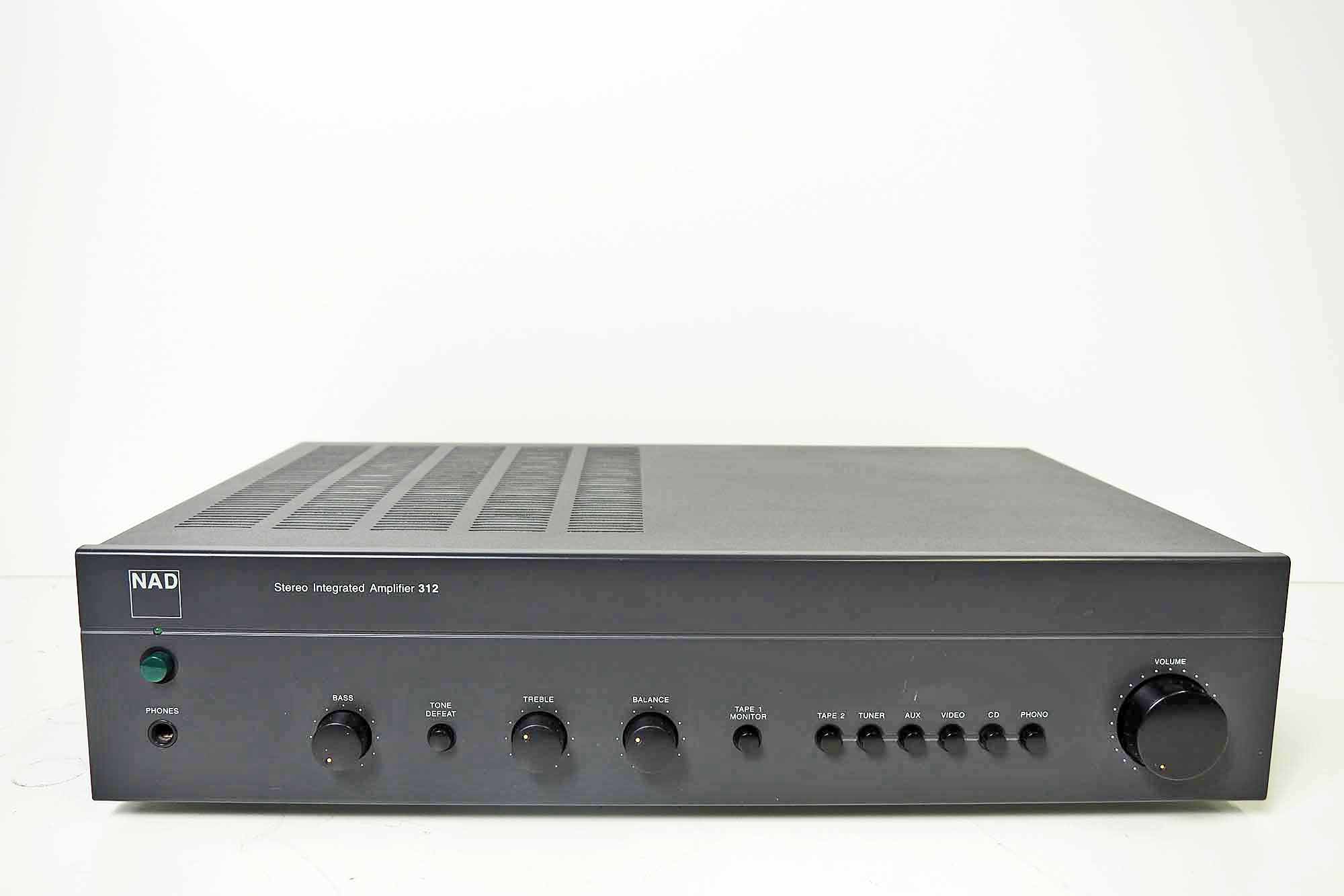 NAD 312 – Classic Audio