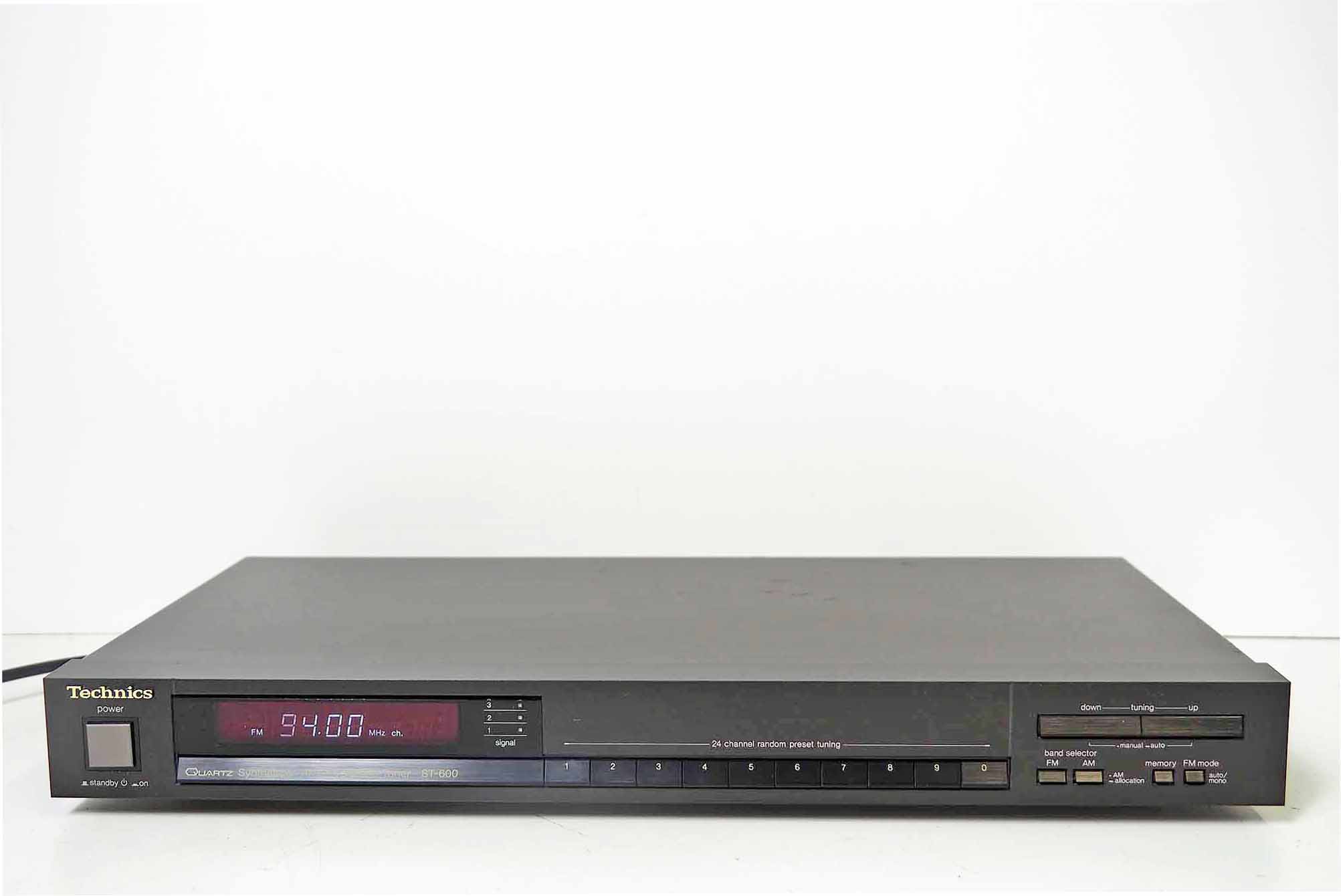 Technics ST-600 – Classic Audio