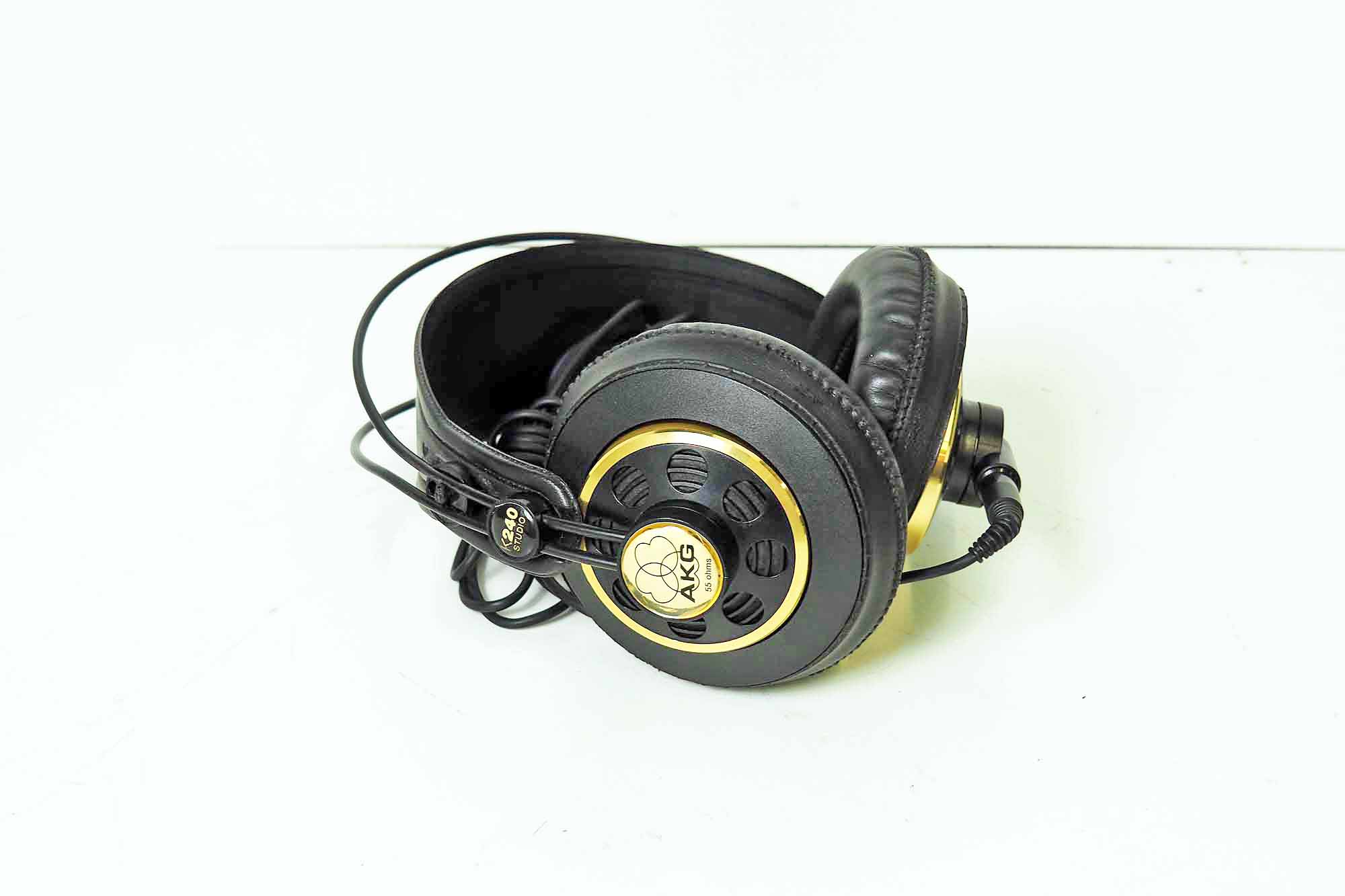 AKG K240 Studio – Classic Audio