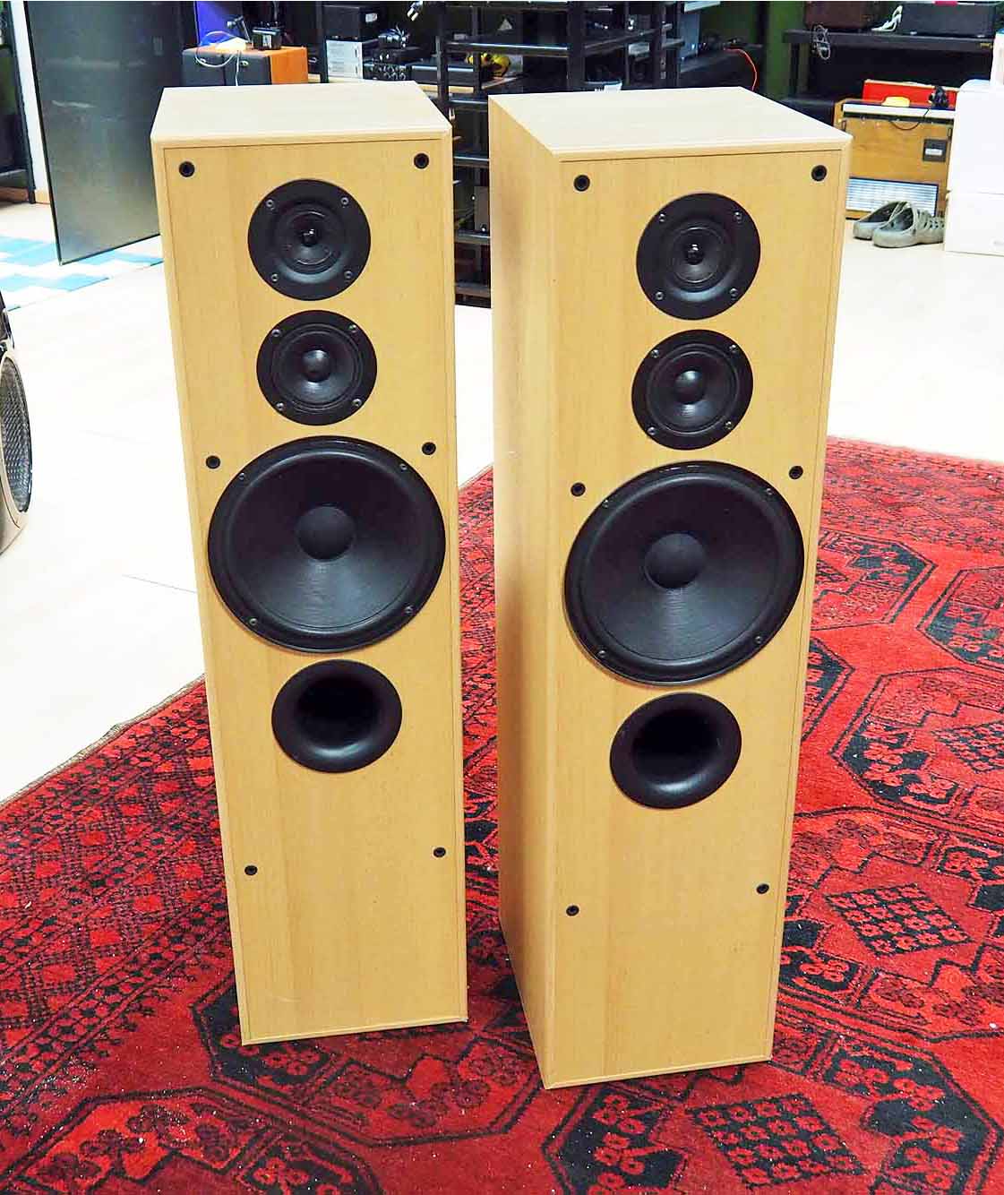 Jamo Studio 190 – Classic Audio