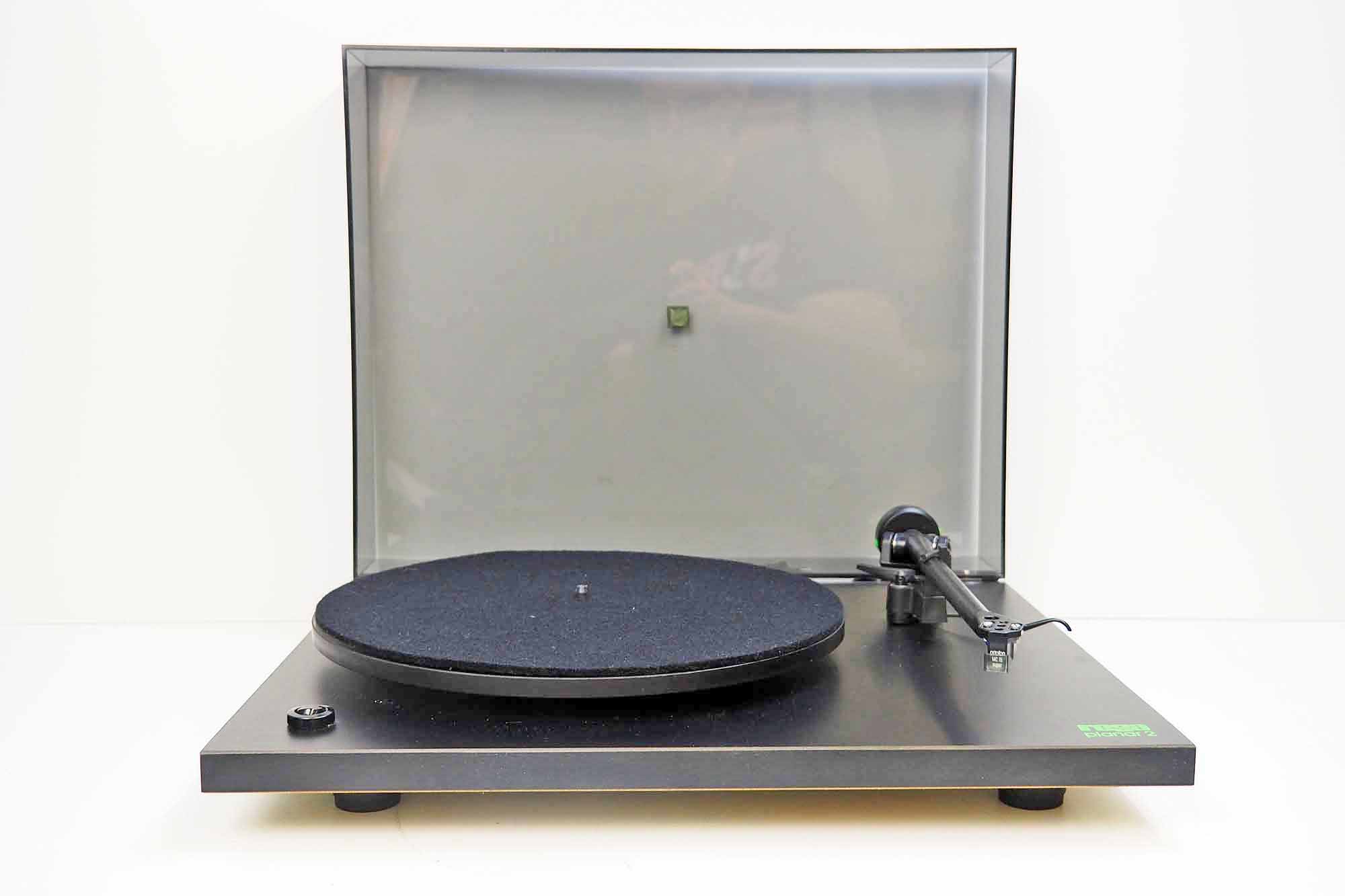 Rega Planar 2 – Classic Audio