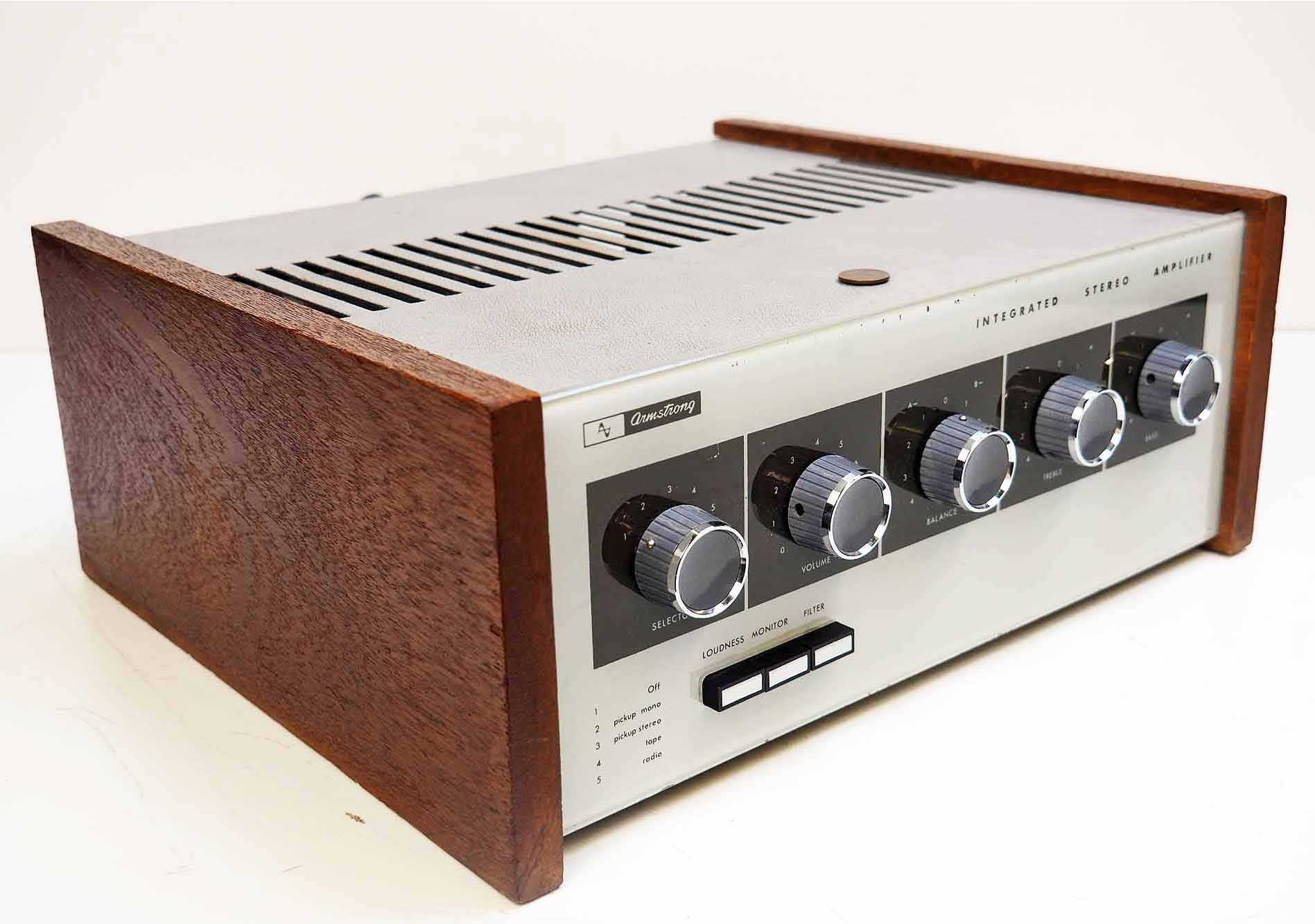 Armstrong 221 – Classic Audio