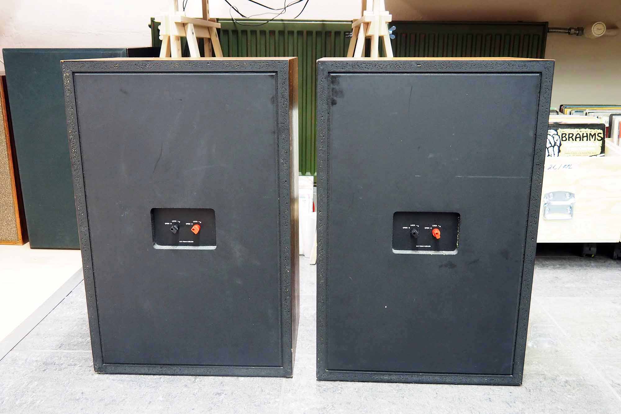 JBL L40 – Classic Audio