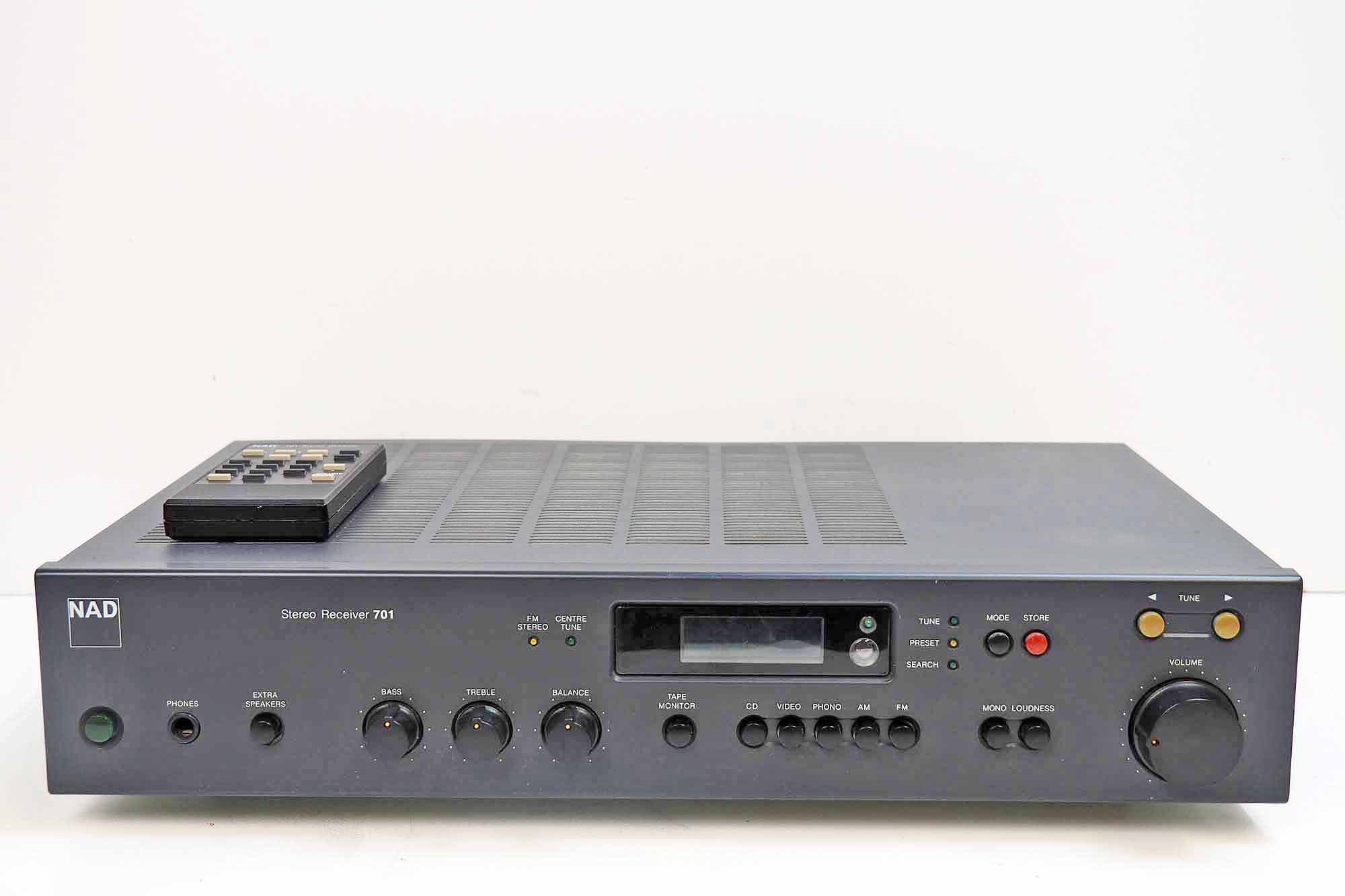 NAD 701 – Classic Audio