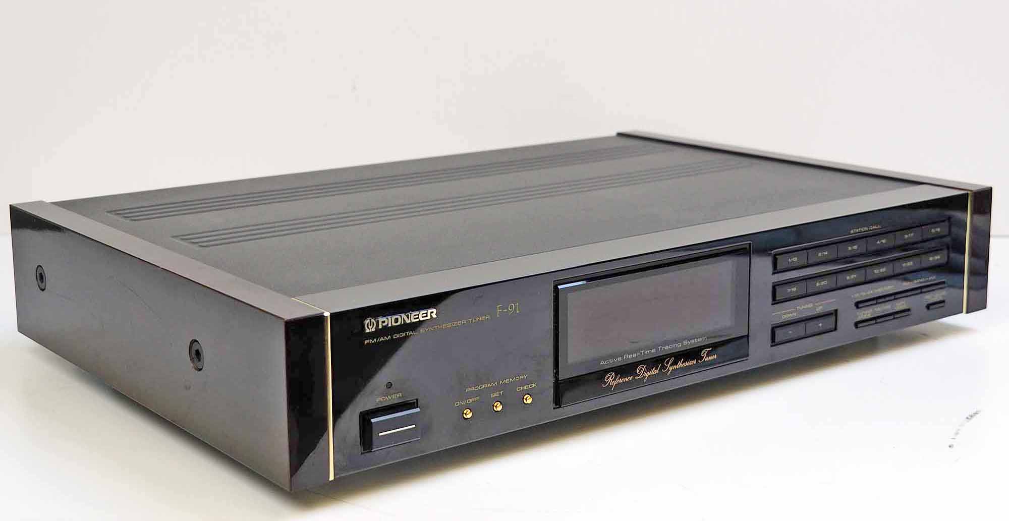 Pioneer F-91 – Classic Audio