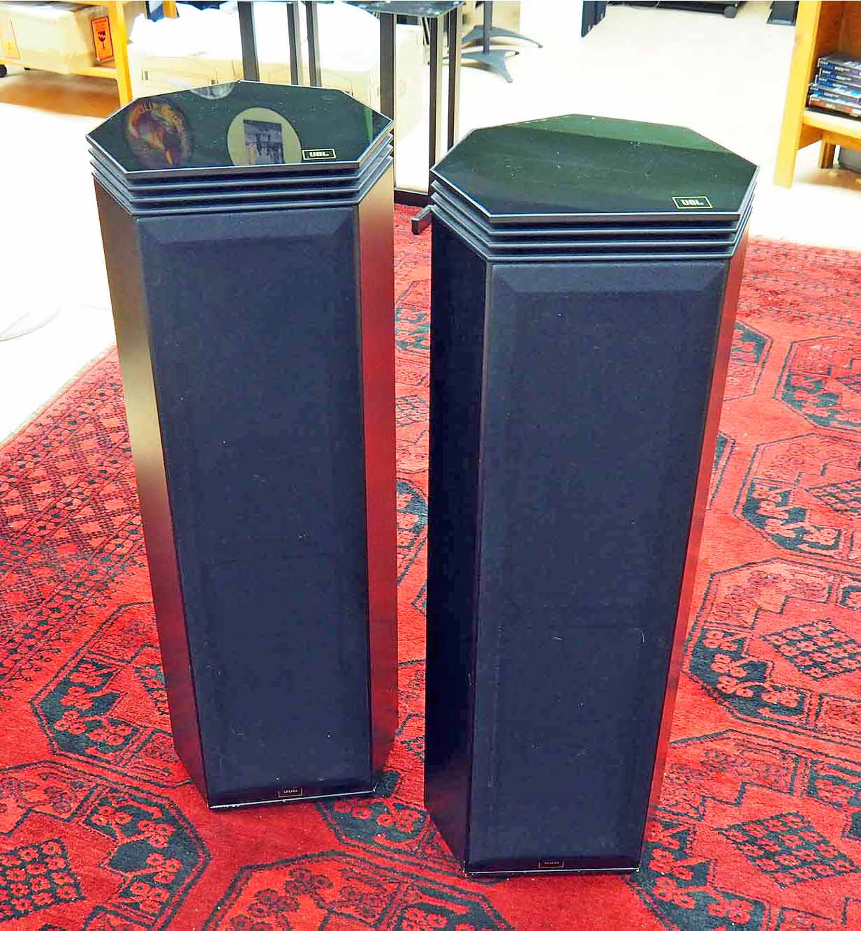 JBL HP420 – Classic Audio